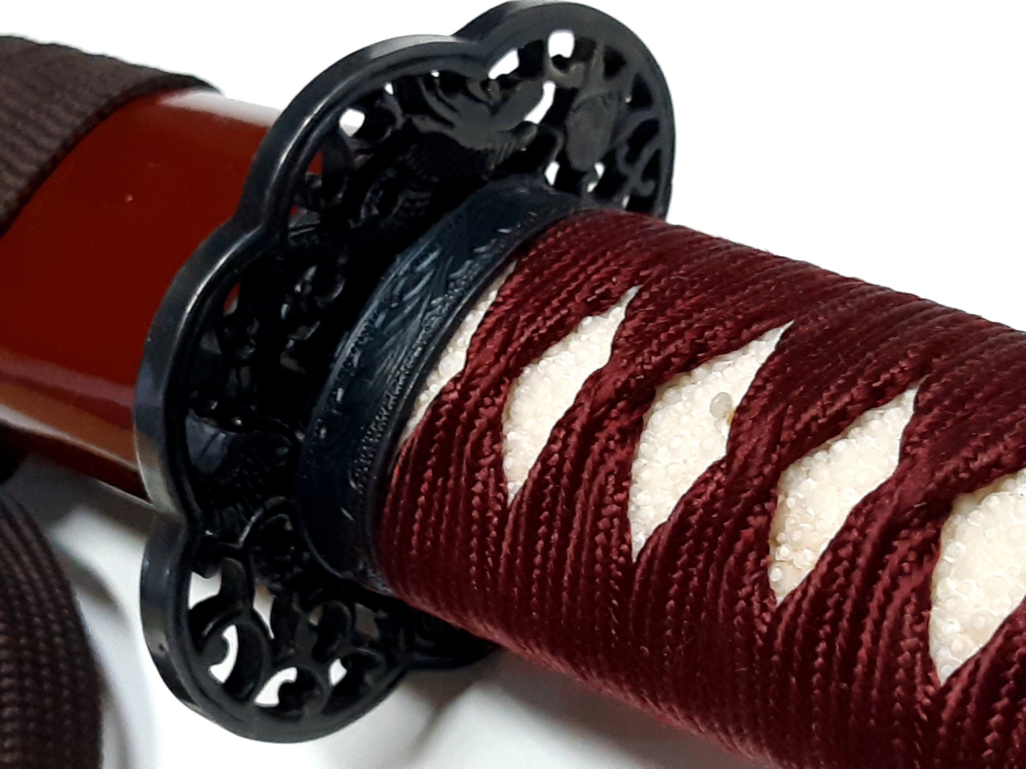 Jingum with a Royal Sword Dragon Handguard | MartialArtSwords.com